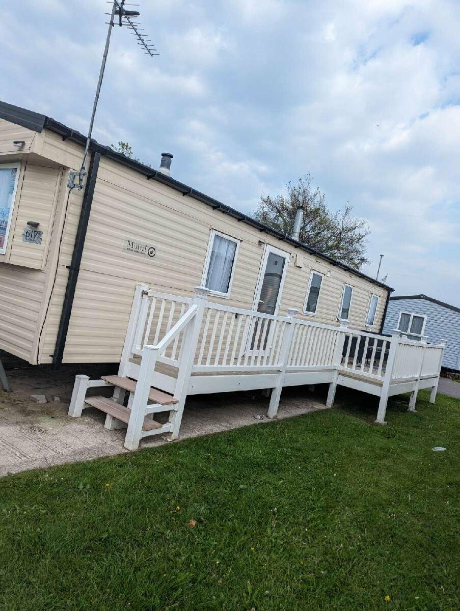 Lyons Winkups And Primrose - Holiday Accommodation 19674 - Towyn