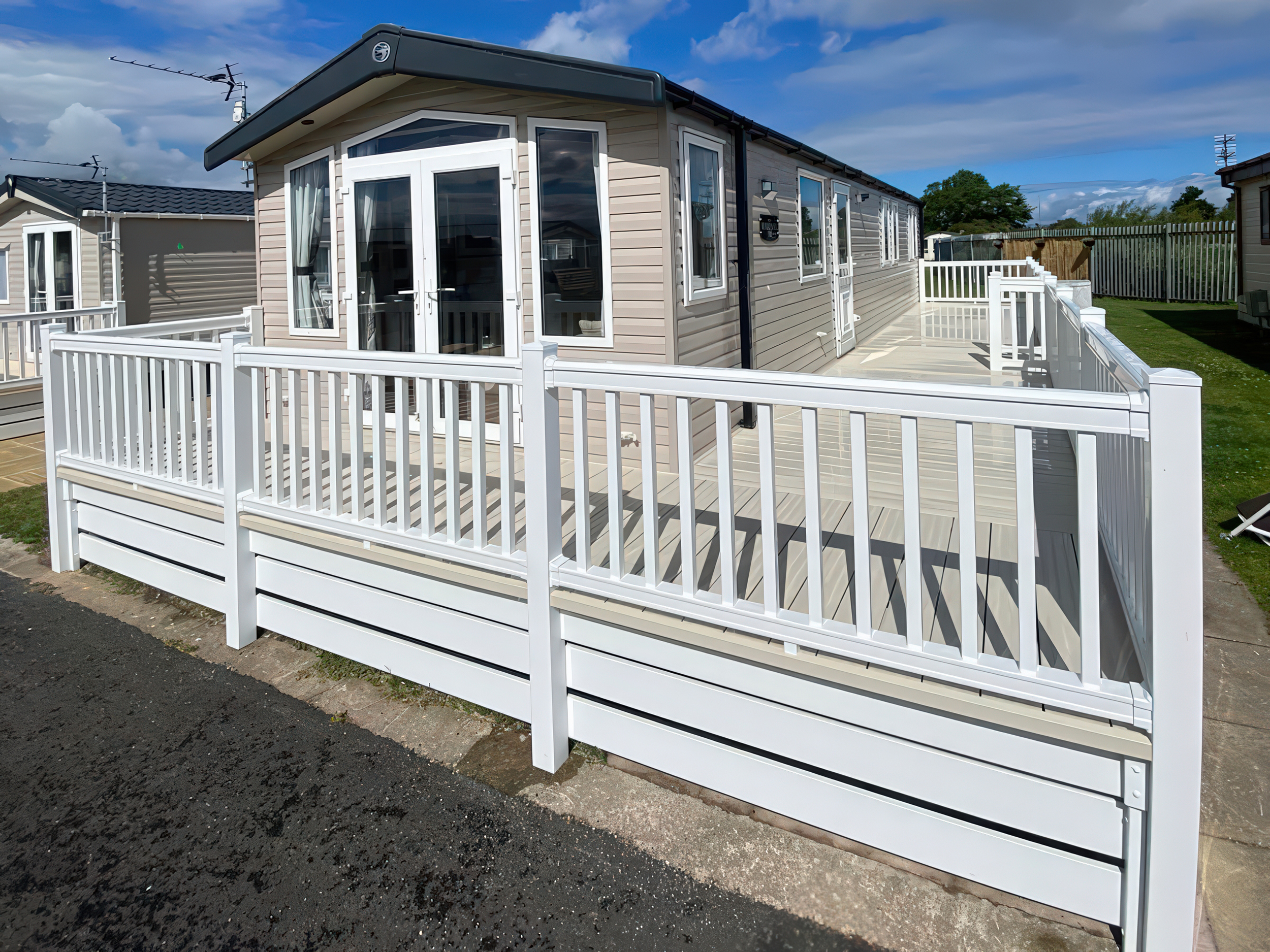 Marine Holiday Park - Holiday Accommodation 20147 - Gwynedd