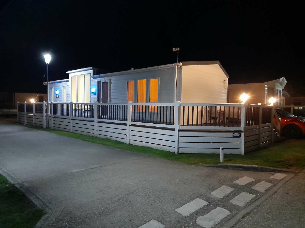 New Beach Holiday Park - Holiday Accommodation 20950 - Hythe