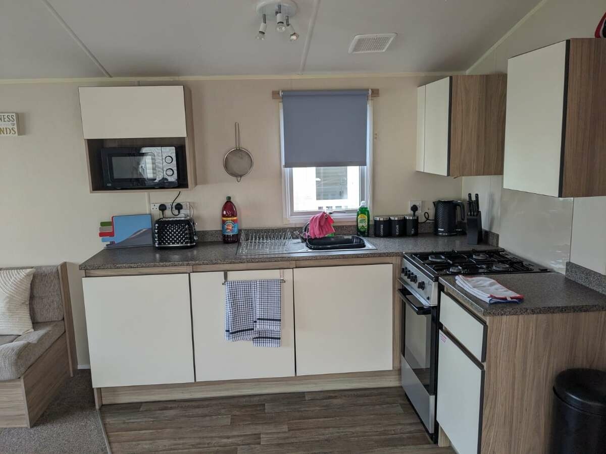 Lyons Winkups And Primrose - Holiday Accommodation 20961 - Towyn