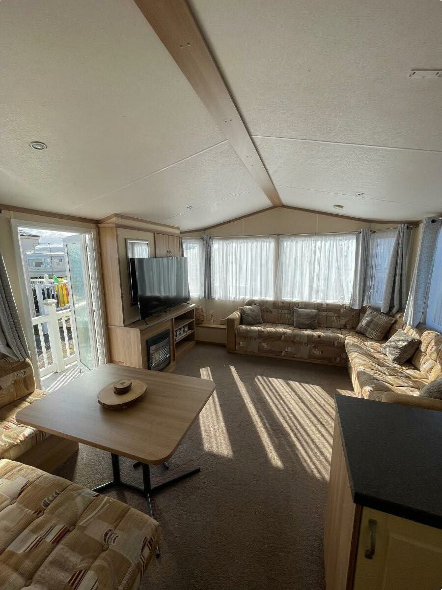 Happy Days Caravan Park - Holiday Accommodation 21094 - Kinmel Bay