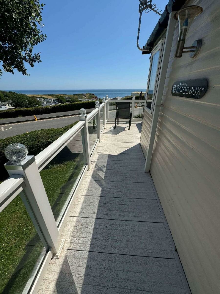 Devon Cliffs Holiday Park - Holiday Accommodation 21245 - Exmouth