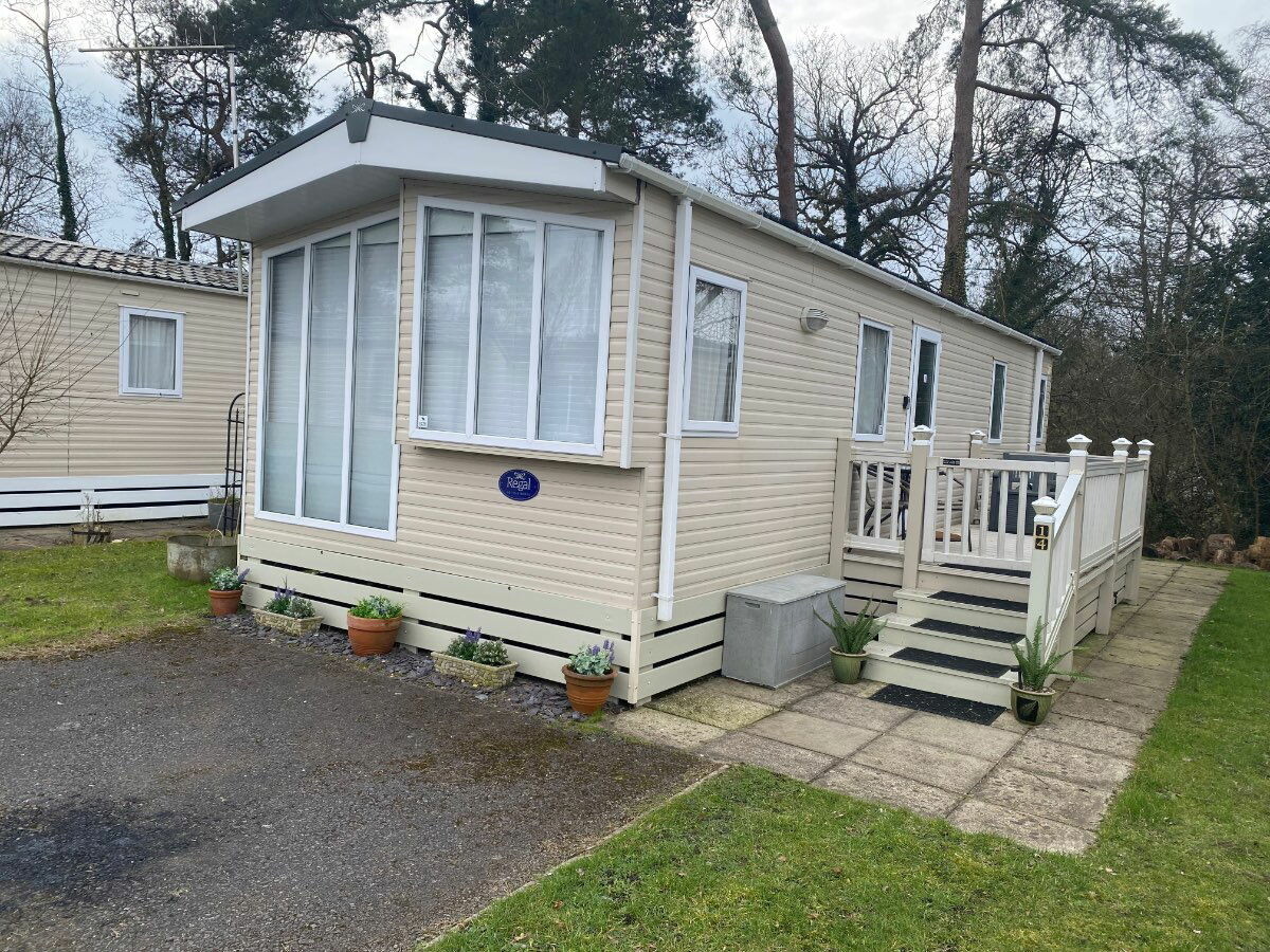 Oakdene Forest Park - Holiday Accommodation 21391 - Hampshire
