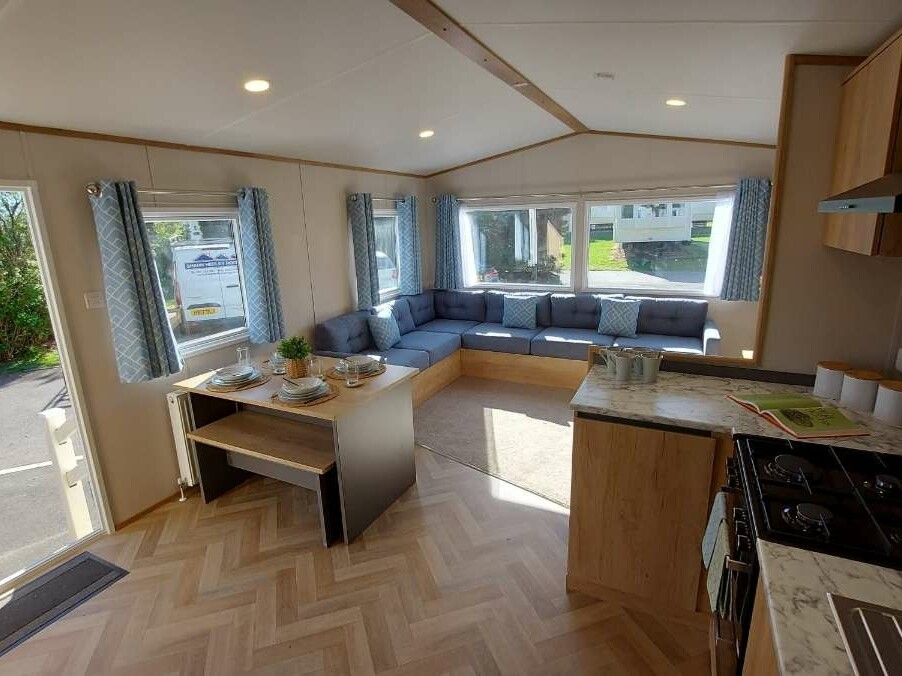 Cresswell Towers - Holiday Accommodation 21883 - Northumberland