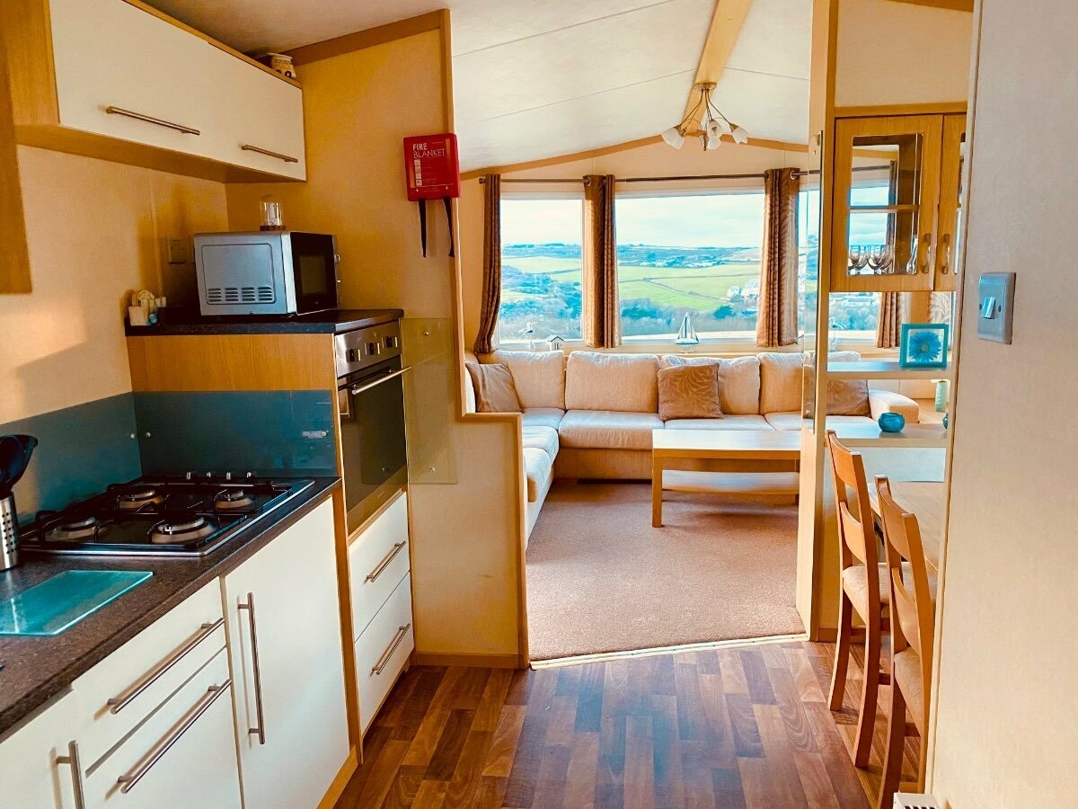 Liskey Hill Caravan Park - Holiday Accommodation 2663 - 康瓦耳