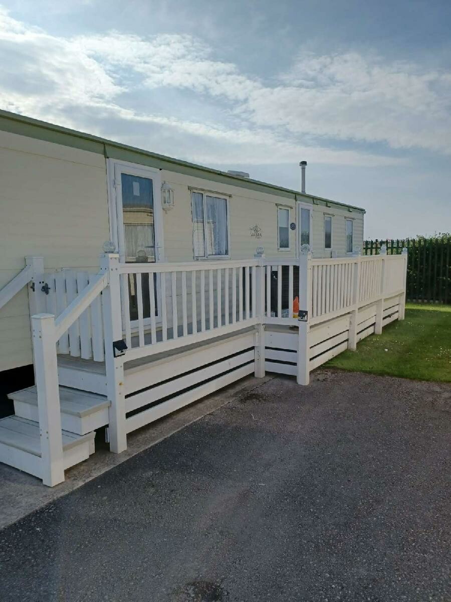 Happy Days Caravan Park - Holiday Accommodation 4991 - Towyn