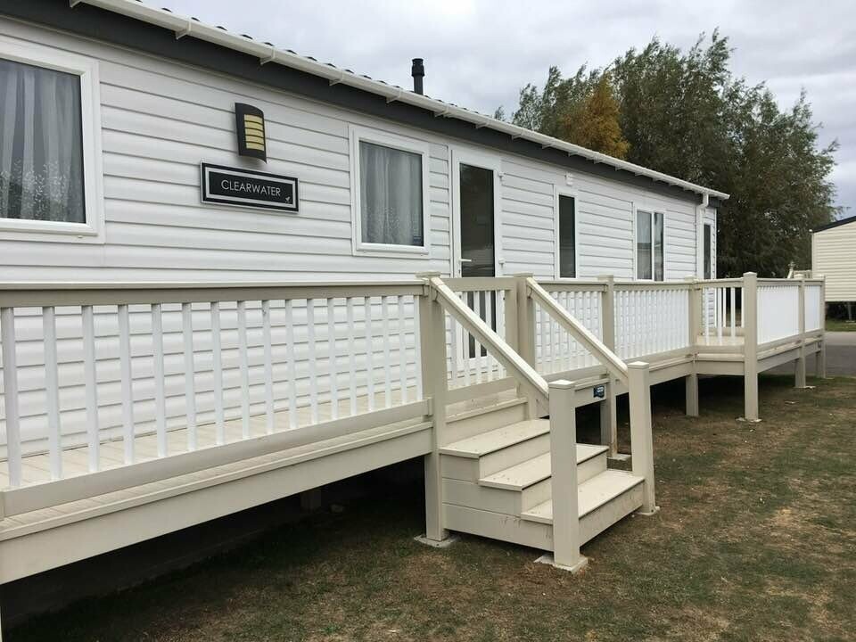 Manor Park Holiday Village - Holiday Accommodation 8164 - Hunstanton