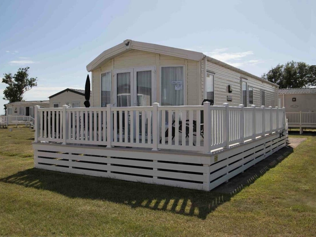 Hoburne Naish - Holiday Accommodation 9884 - New Milton