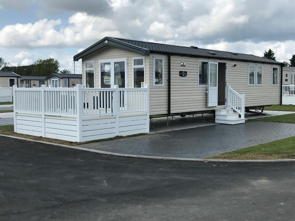 Flamingo Land Holiday Park - Holiday Accommodation 9978 - Flamingo Land Resort