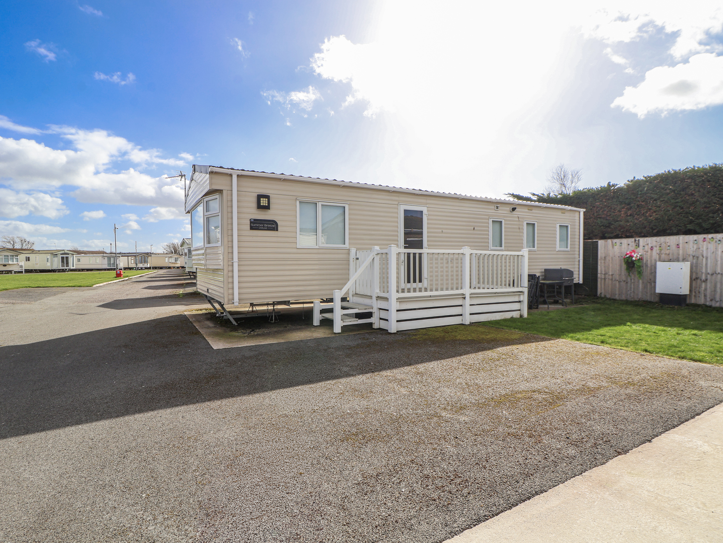 The Beachside Hideout - St Michaels And Browns Caravan Park - Gwynedd