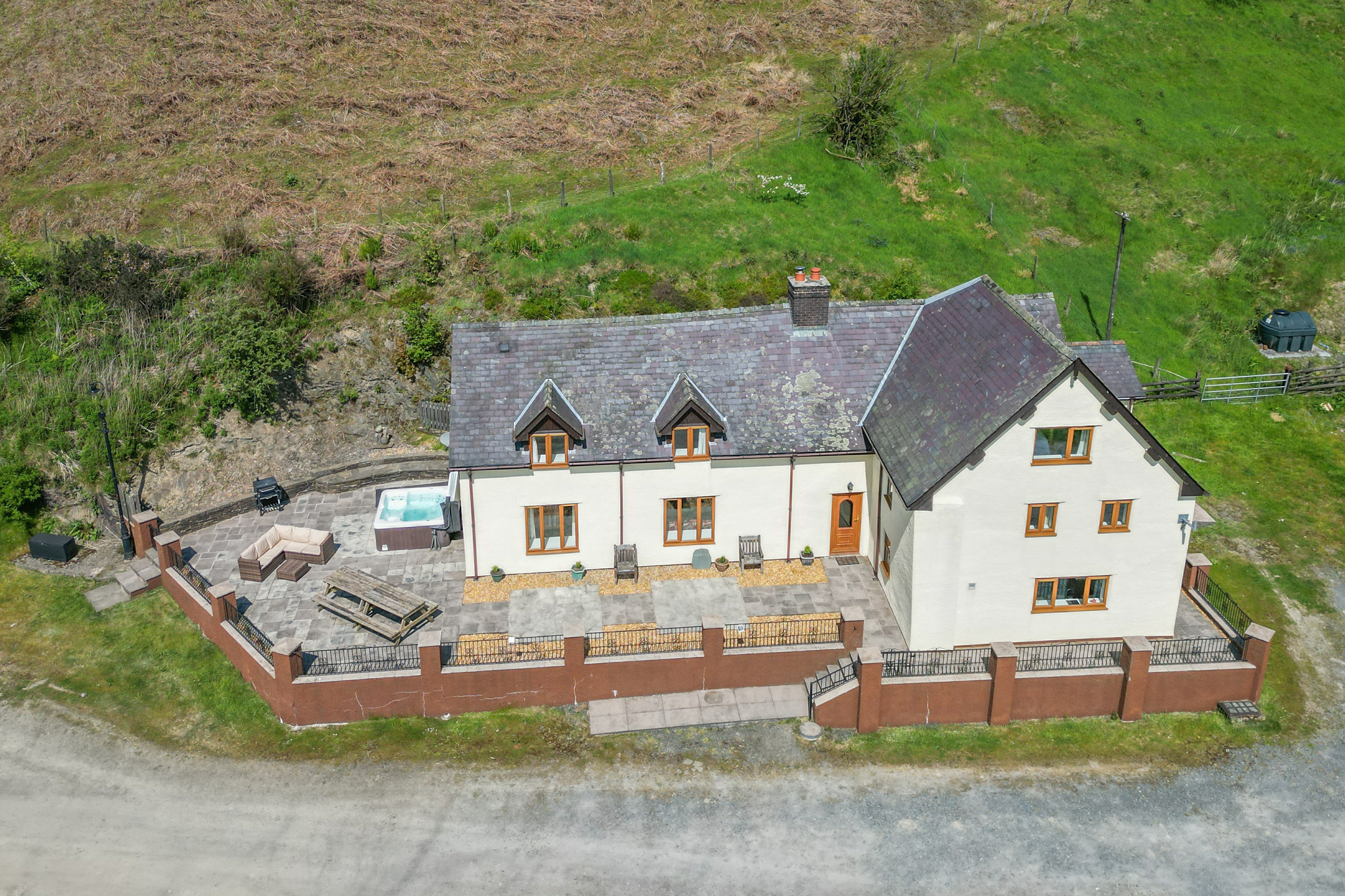 Cottage ∙ 5 Bedrooms ∙ 10 Guests - Kerry