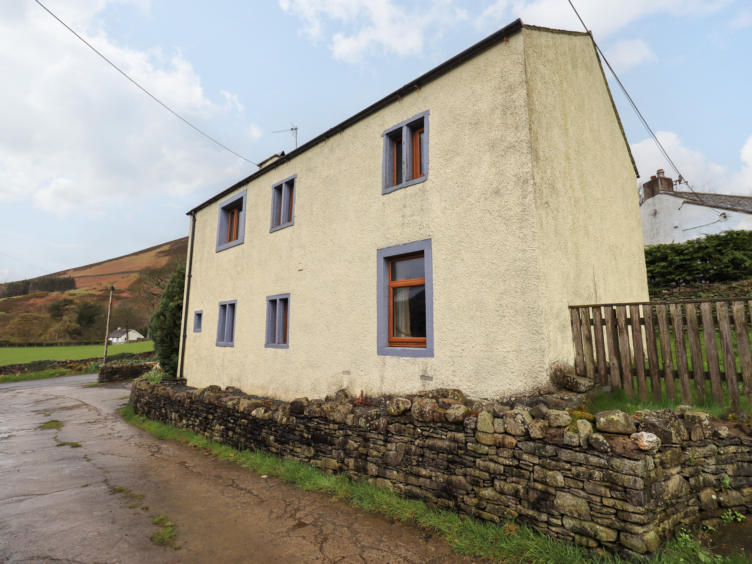 Cottage ∙ 3 Bedrooms ∙ 6 Guests - Borrowdale